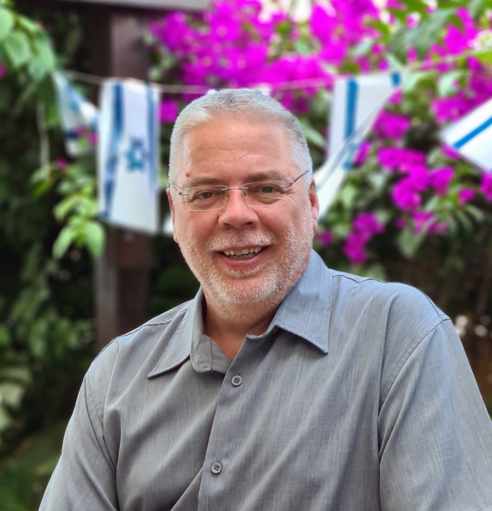 Threads of Purpose: The Story of David Phillips and Ebenezer Home ...